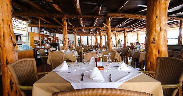 PLAYA D'EN BOSSA RESTAURANT | Ibiza Fiesta
